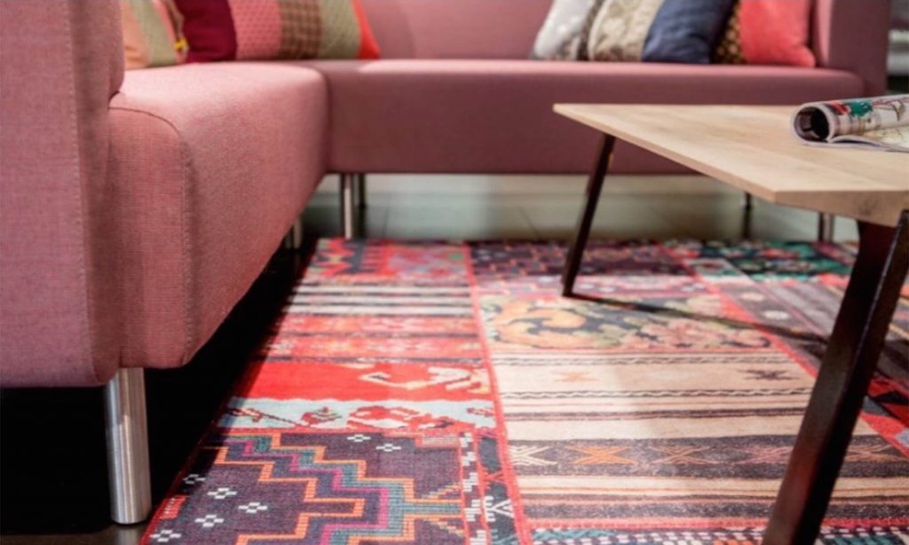 f-o-r-m-form-carpet